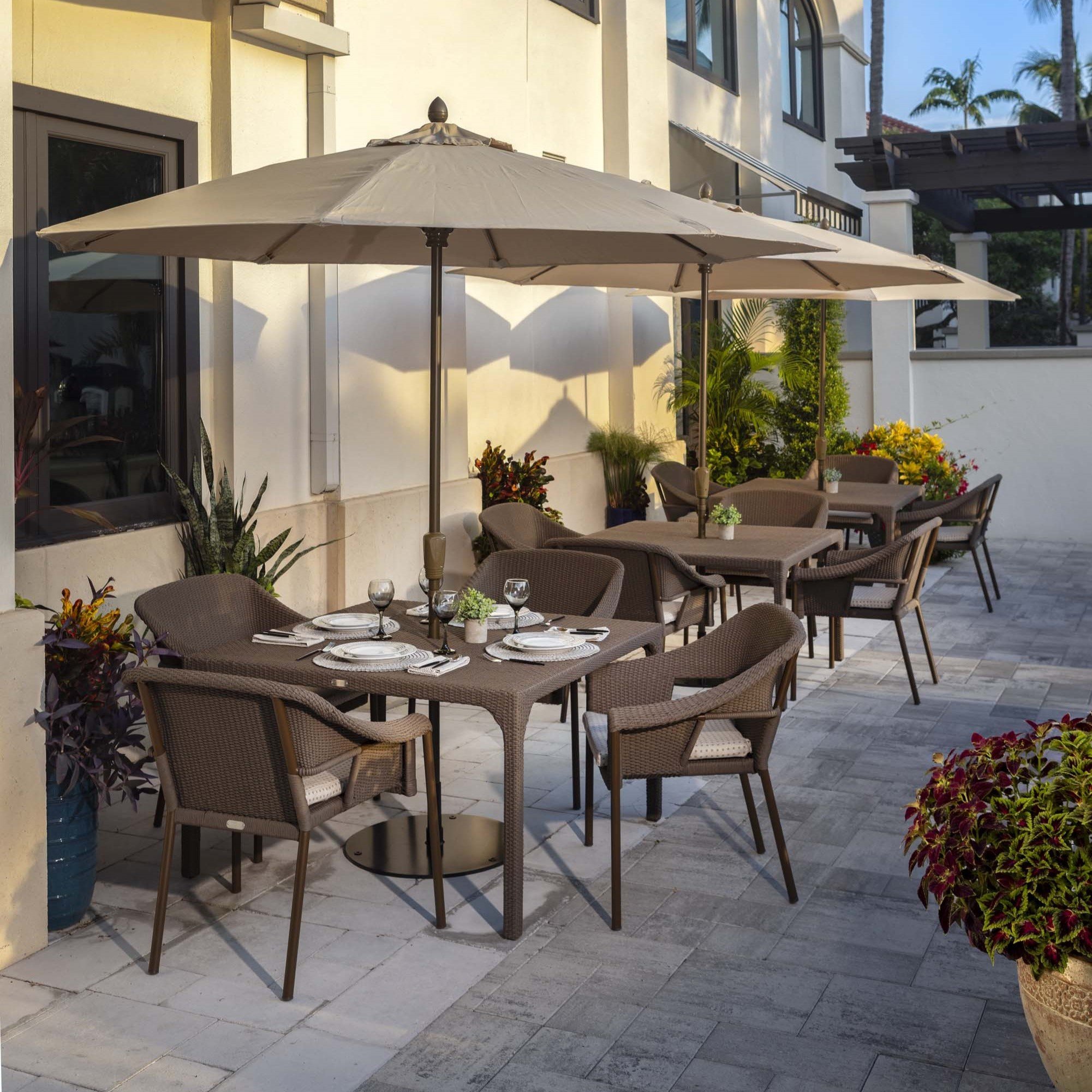 Texacraft Restaurant Lookbook